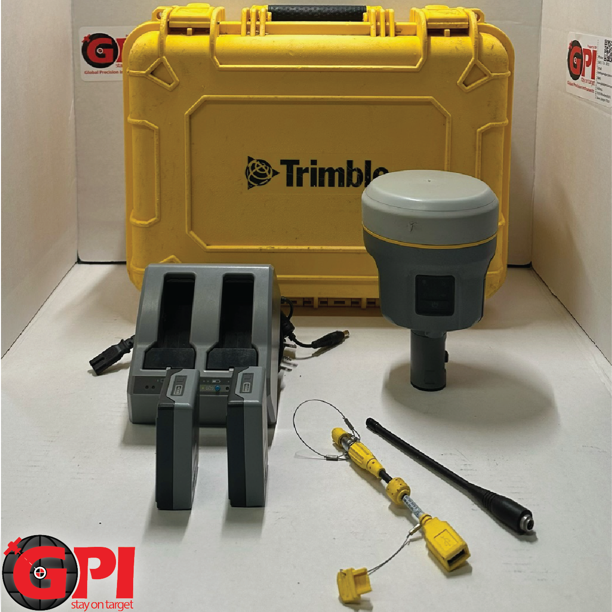 Pre-Owned Trimble R12 GNSS Receiver Kit – GPI